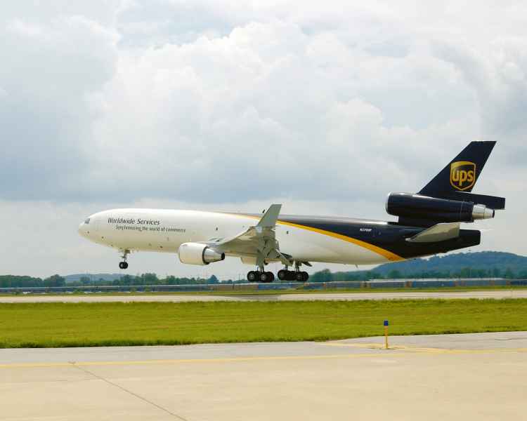 UPS Airlines reconocida como “Aerolínea de carga del año 2009” | Todo ...