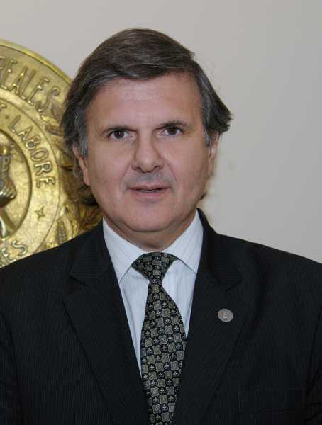 Reeligieron a Ricardo D. Marra al frente de la Bolsa de Cereales de ...