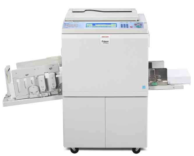 Ricoh lanza la primera duplicadora digital doble faz automática | Todo en un click