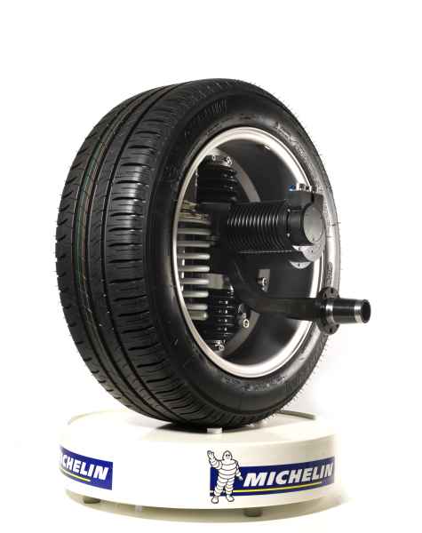 Michelin Active Wheel gano el premio FuturAuto 2009 | Todo en un click