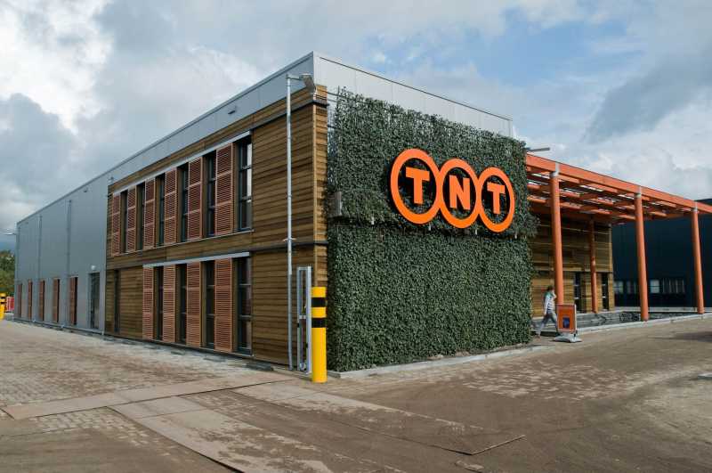 TNT abre el primer depósito “verde” en Holanda | Todo en un click