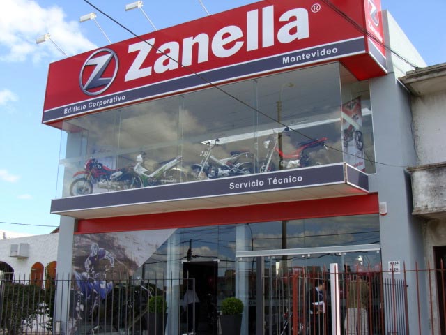 Zanella inuguró nuevo local en Uruguay | Todo en un click