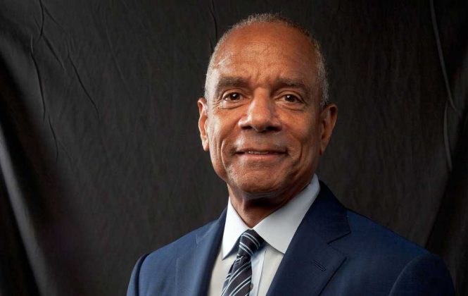 El CEO de American Express deja el cargo tras 37 años en la compañía ...